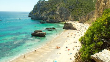 Perto da praia, areia branca 