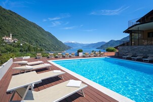 Piscina exterior sazonal