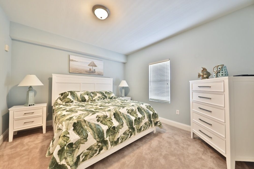 ❝1521 Laketown Wharf Beach Resort With Spectacular Gulf Views❞ - Florida Panhandle, FL