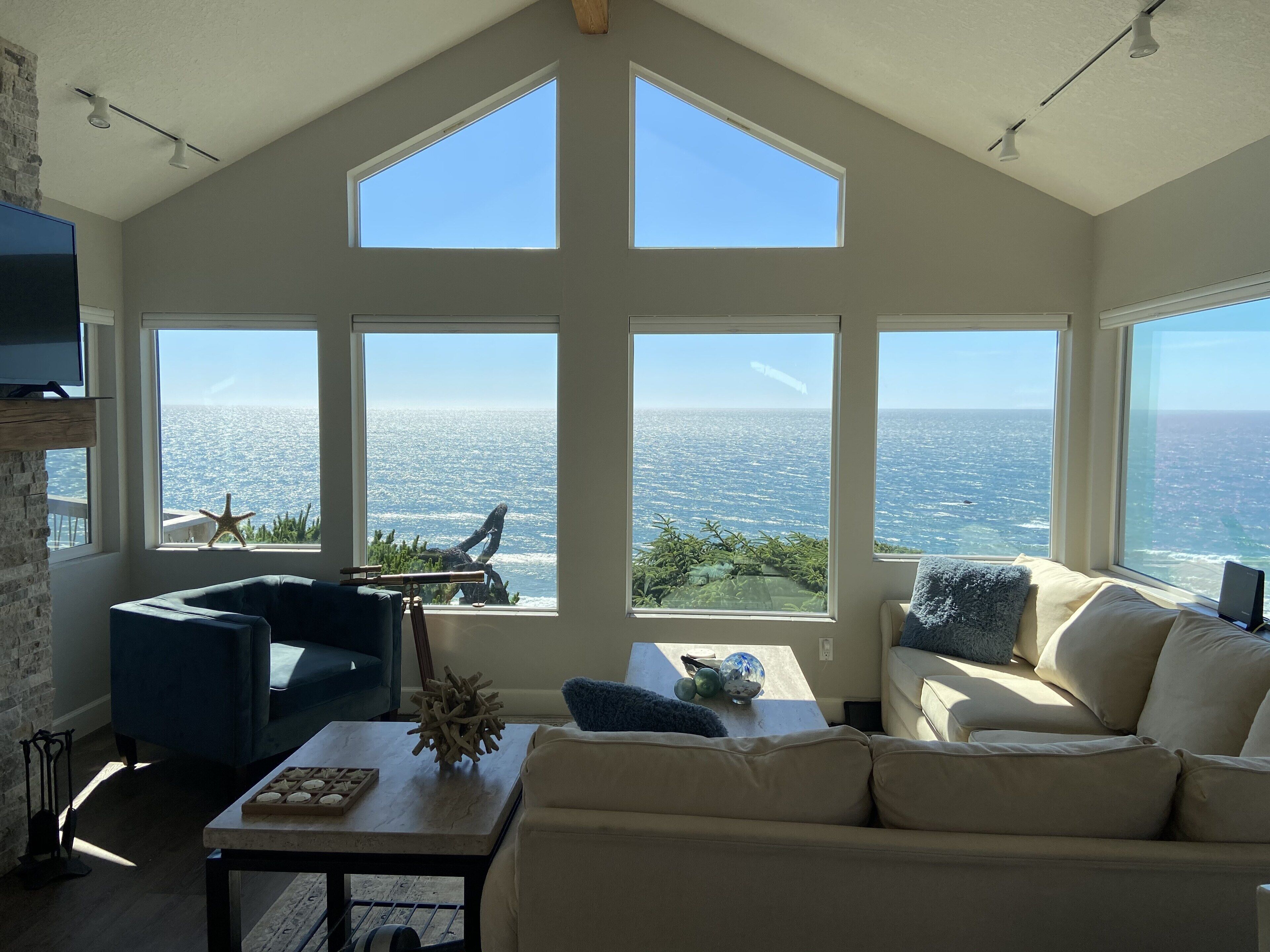 11 Oceanfront Oregon Coast Vacation Rentals | TravelAwaits