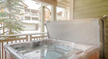 Apartamento em Condomínio Fechado, 2 quartos | Terrenos do alojamento