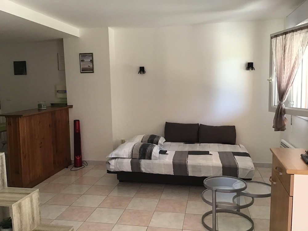 Studio De 40m2 à 10 Min Des Plages - Bastelicaccia
