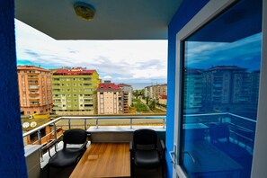 Apartamento Clássico, 2 quartos | Varanda
