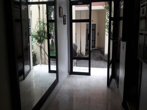 Apartamento, 2 quartos, fumadores, varanda | Entrada do alojamento