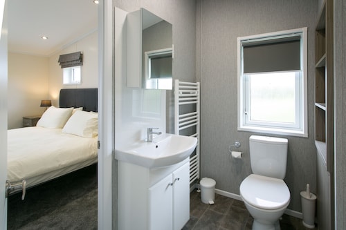 Lunesdale Lodge -  A Lodges And Static That Sleeps 4 Guests  In 2 Bedrooms - Ingleton