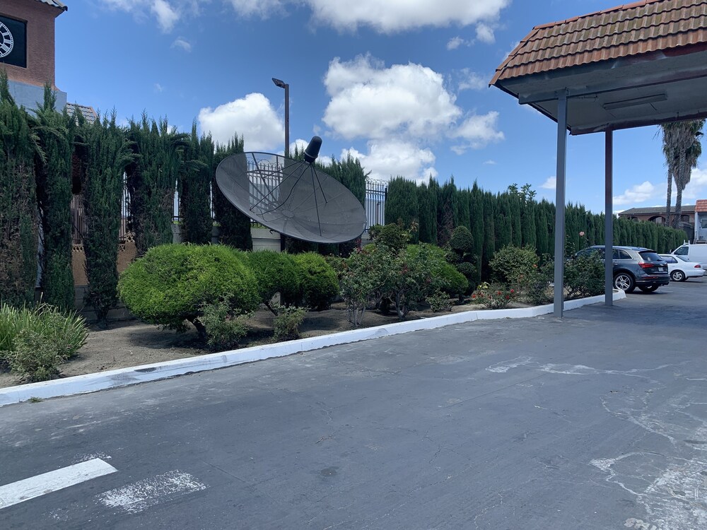 Travel Inn Motel - reviews,open hours,photo spots,things to do ...