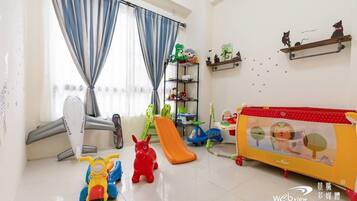 Área de recreio para crianças (coberta)