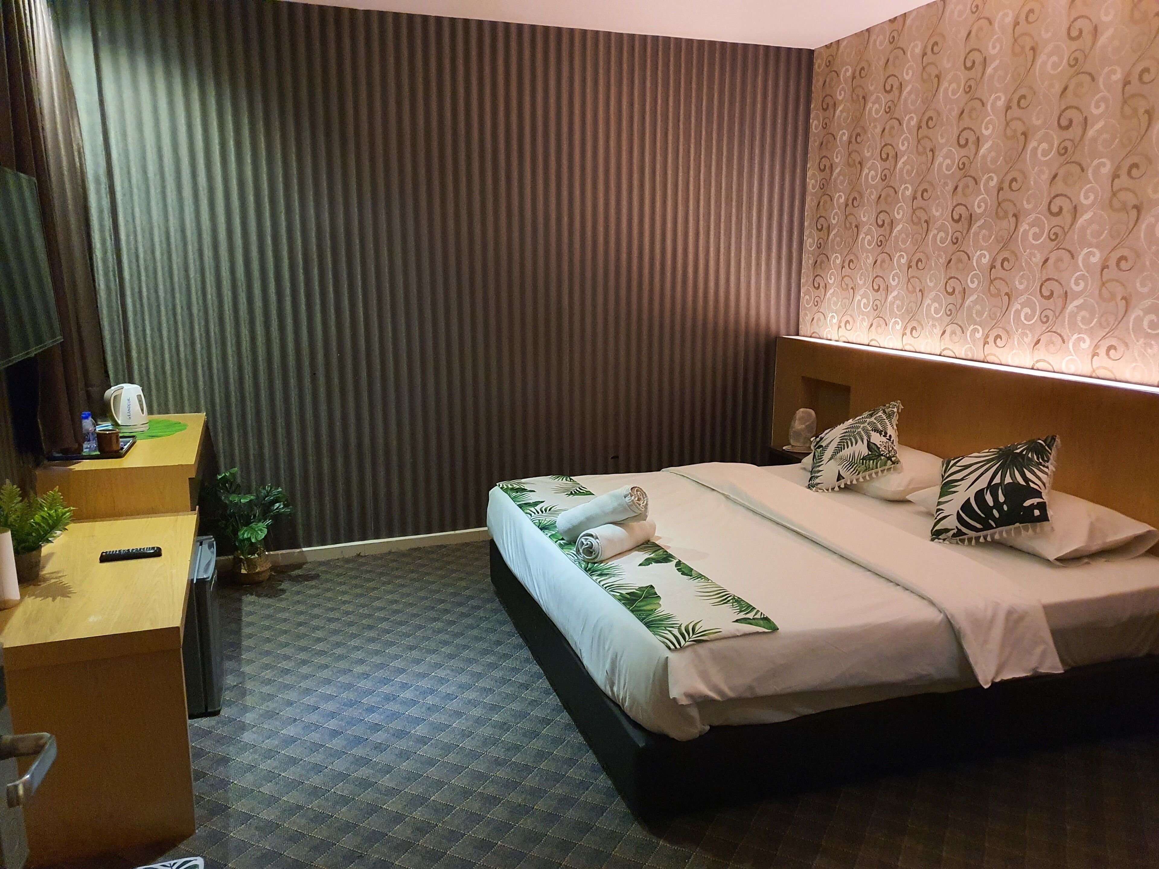 Frigobar, escrivaninha, quartos à prova de som, Wi-Fi de cortesia