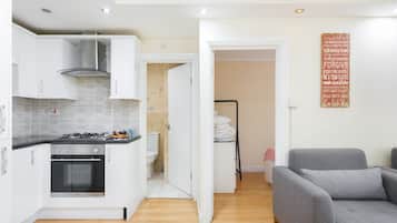 Apartamento, banheiro privativo (6) | Lounge