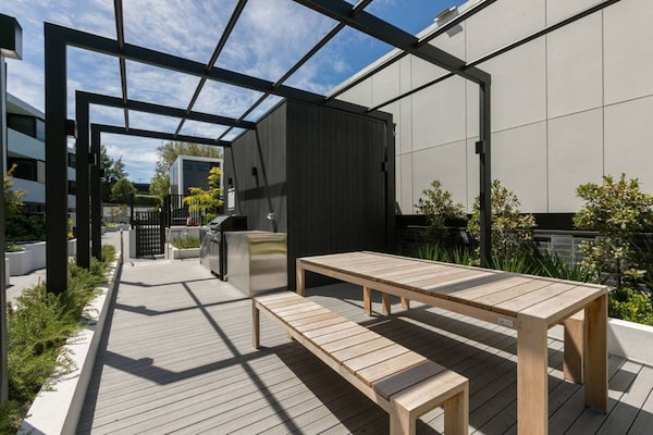 Domi Rentals - The Cantala Apartment - St Kilda