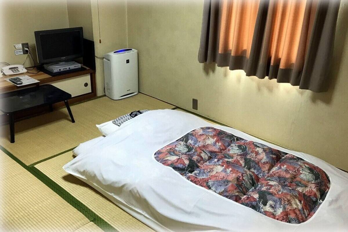 Wi-Fi de cortesia, roupa de cama