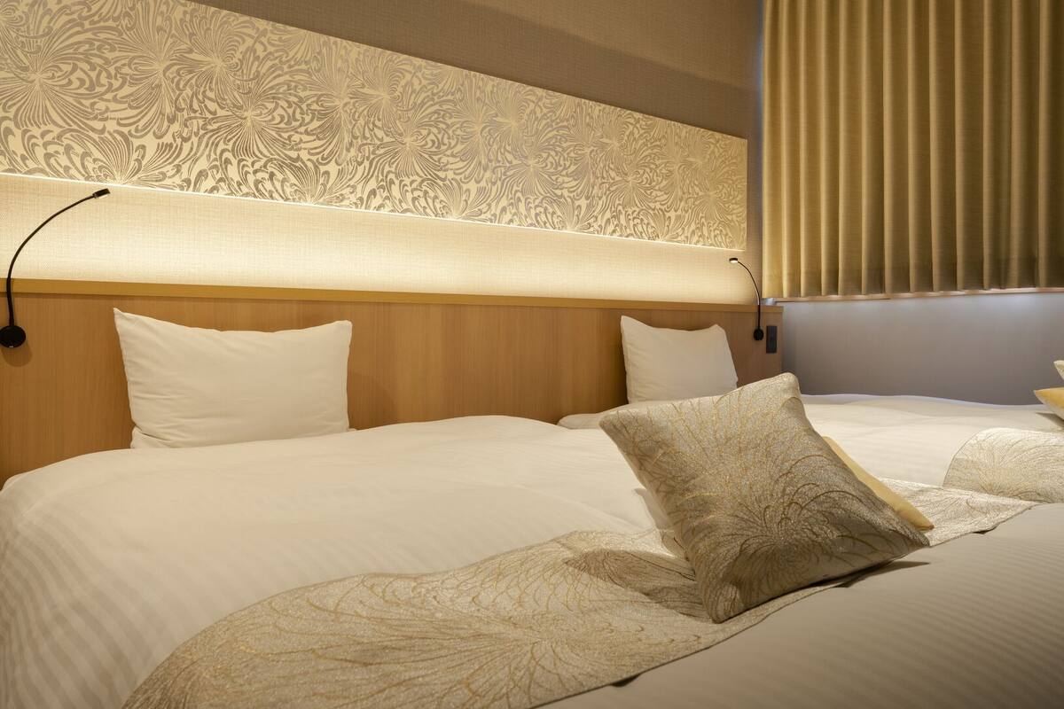 Wi-Fi de cortesia, roupa de cama