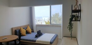 Estúdio Exclusivo, 1 cama de casal, cozinha, vista para o mar | Vista do quarto