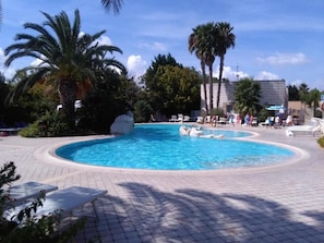 Apartamento, 1 quarto, acessível, fumadores | Piscina | Piscina exterior 