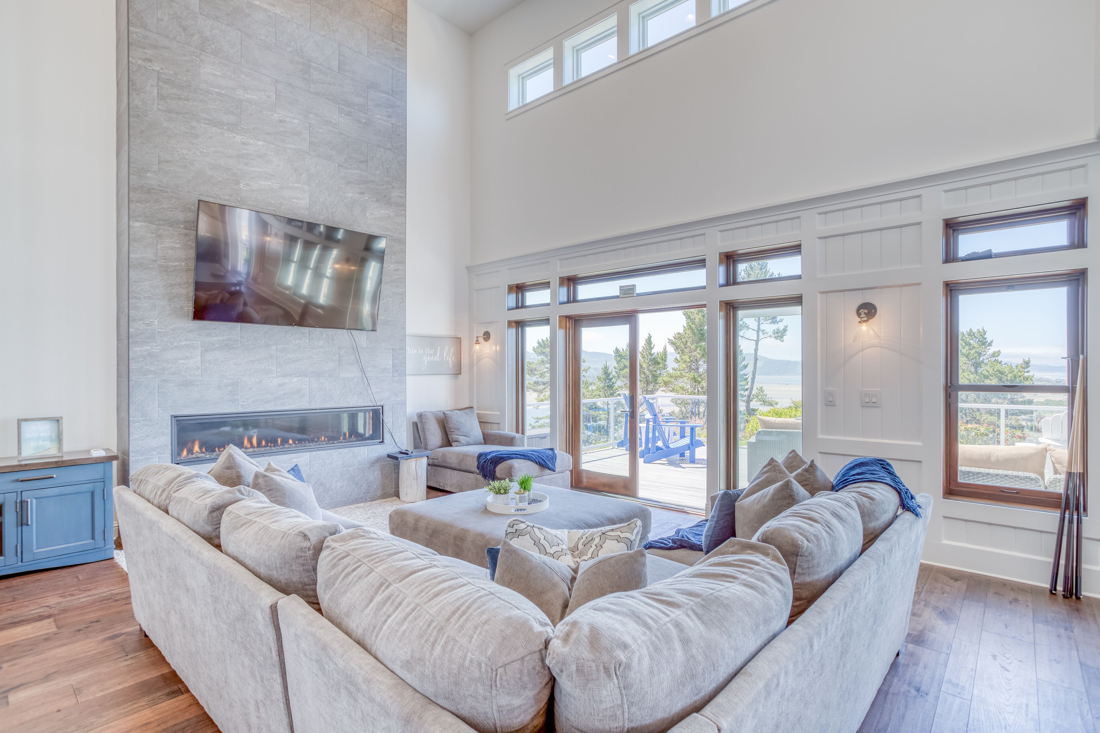 11 Oceanfront Oregon Coast Vacation Rentals | TravelAwaits