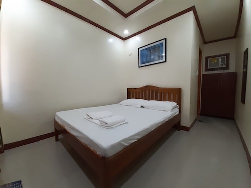 Oyo 647 Summer Wind Pension - Puerto Princesa