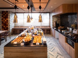 Buffet de pequeno-almoço