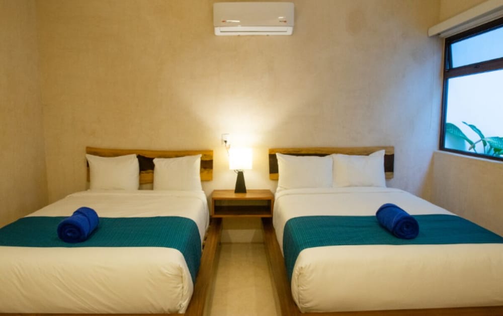 This Comfortable Room Is A Great Option For A Romantic Escape In Tulum. - Tulum