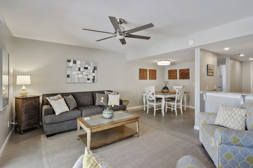 Coastal Charm & Convenience Beach Club Villa - Florida