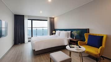 Ocean Deluxe Double | Com decoração personalizada, com mobília individualizada