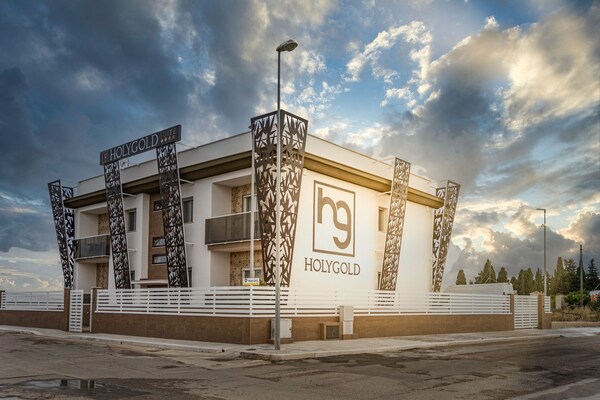 Holygold Suite - Margherita di Savoia