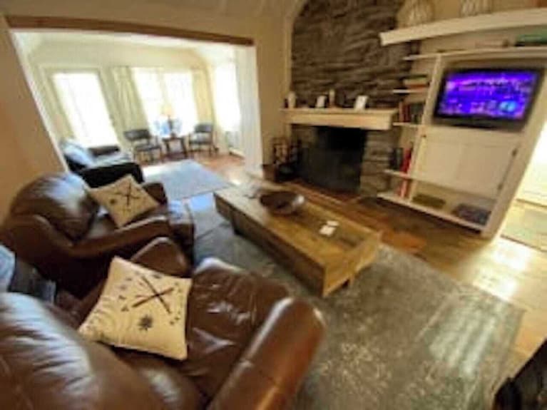 Luxury King Suite, Fireplace,patio -Spring House 1 - 버몬트