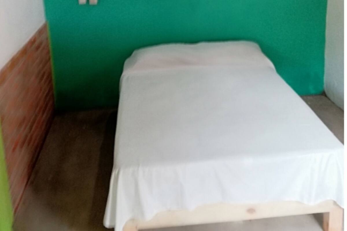 Wi-fi grátis, roupa de cama fornecida 