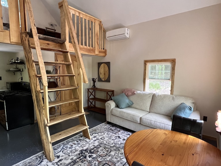 Maple Ridge Cabin At Panther's Rest - Illinois