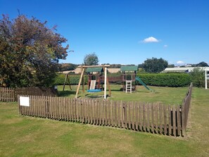 Área de recreio para crianças (ao ar livre)