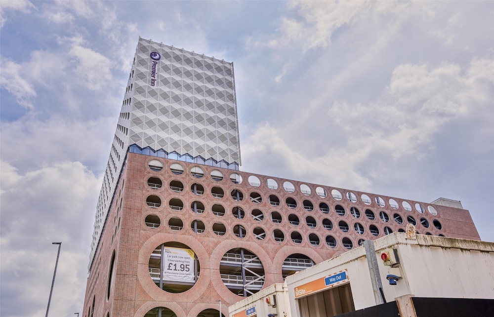 Premier Inn Manchester Cc Princess Street - Manchester