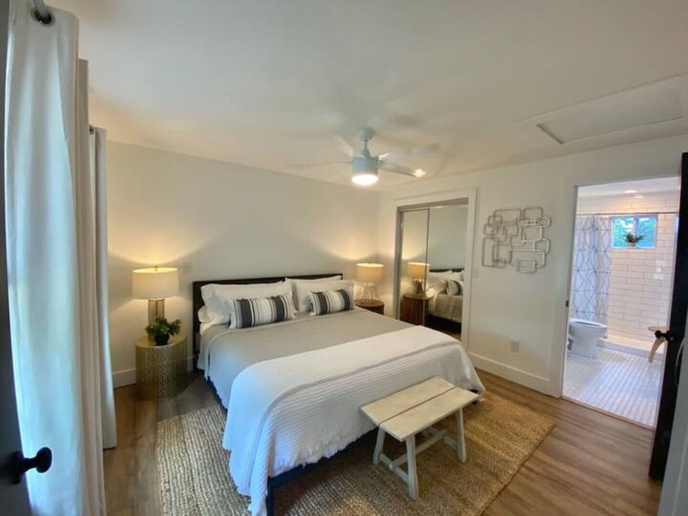 5 Minute Drive To Downtown Greenville! - Greenville, SC