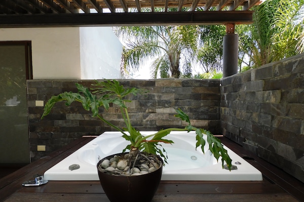 Suíte presidencial | Banheira de hidromassagem