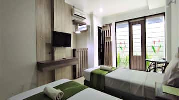 Quarto, kitchenette (Sweet Room) | Secretária adequada para computadores portáteis, Wi-fi grátis