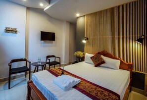 Quarto Standard | Minibar, secretária, Wi-fi grátis, roupa de cama fornecida