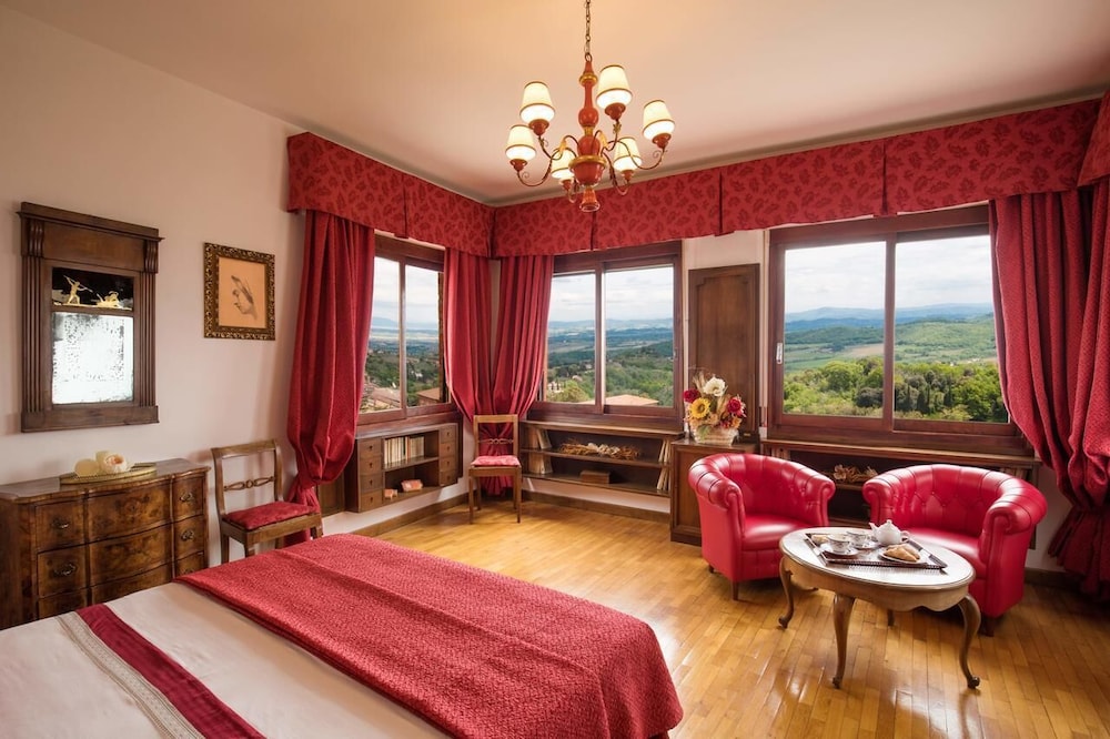 Period Residence In Montepulciano (Siena), Tuscany - Montepulciano