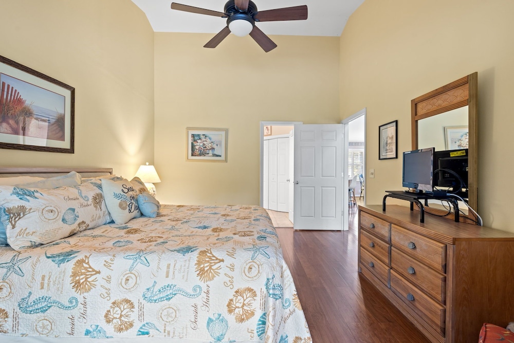 Pet-friendly 3 Bedroom/3 Bath Townhouse At Sunset Beach, Nc - Sunset Beach, NC