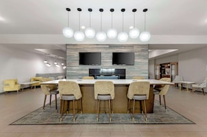 Pequeno-almoço completo diário incluído