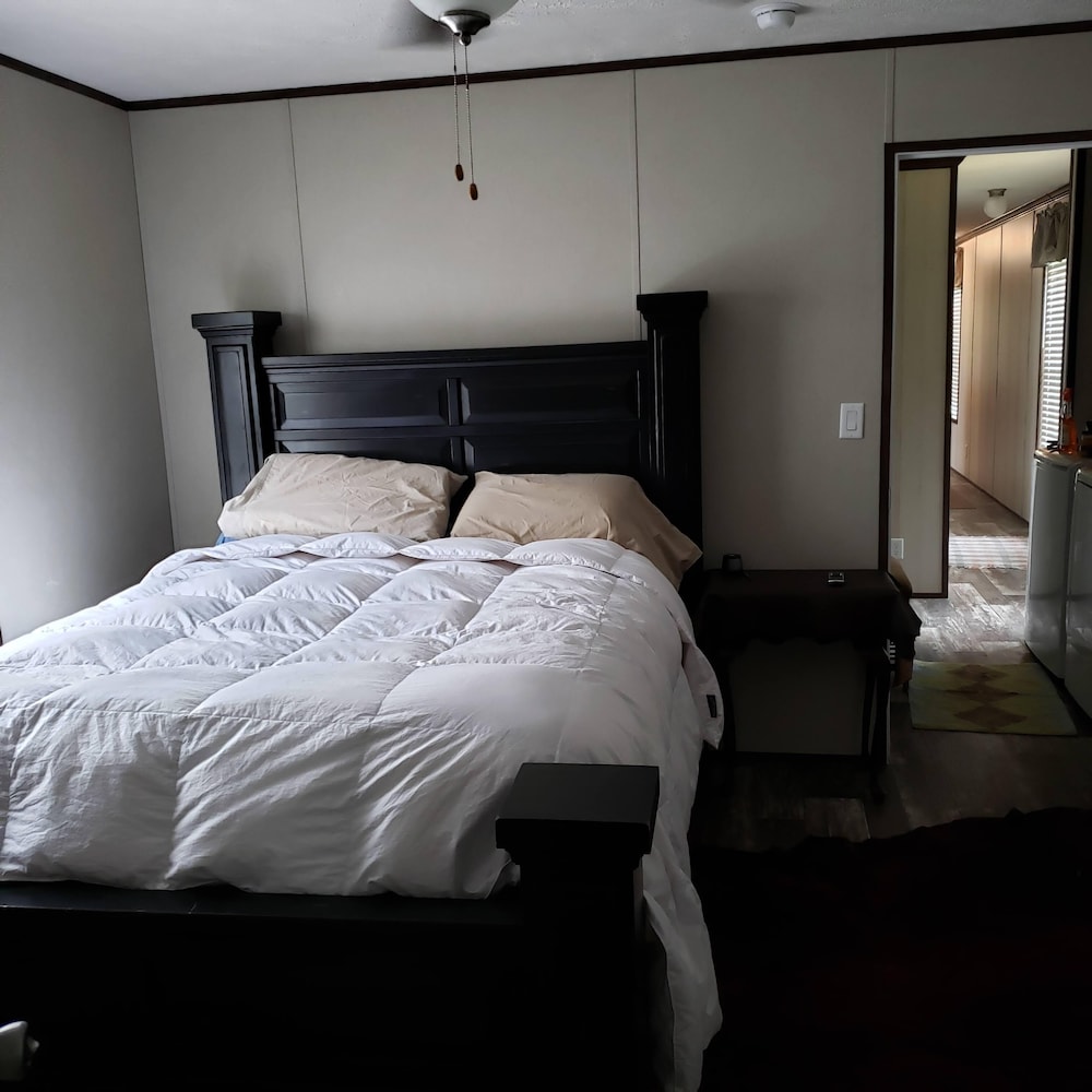 New Cabin On The Water - Orange Beach, AL