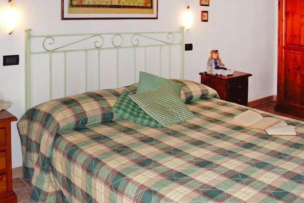 Apartment In Volterra With Garden - Volterra