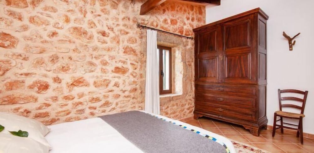 Holiday House Bahia Azul For 2 - 8 Persons With 4 Bedrooms - Farmhouse - Llucmajor