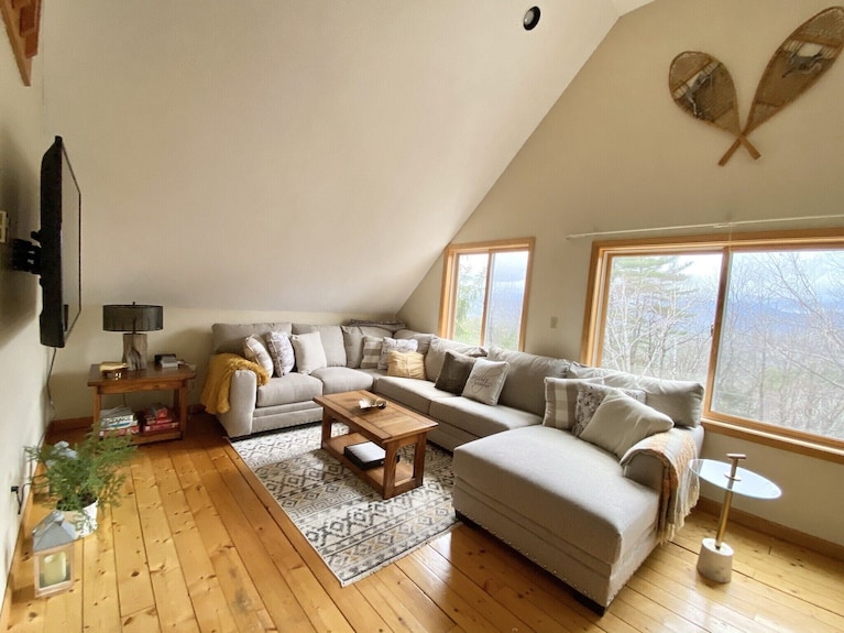 Come In & Cozy Up In Beautiful Lodge In Waterville Valley. - New Hampshire