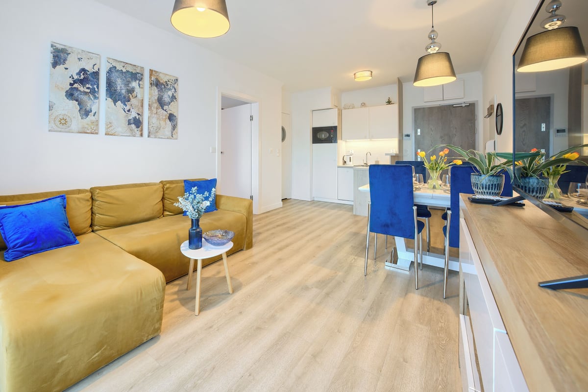 Apartamento (B6) | Sala de estar | TV de ecrã plano