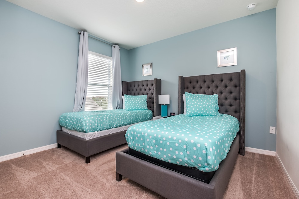 Solterra Resort 5 Bedroom Villa - Davenport, FL