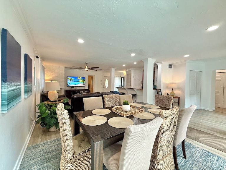 Surfers Paradise, Heated Pool, Steps Away From The Beach - Fort Lauderdale