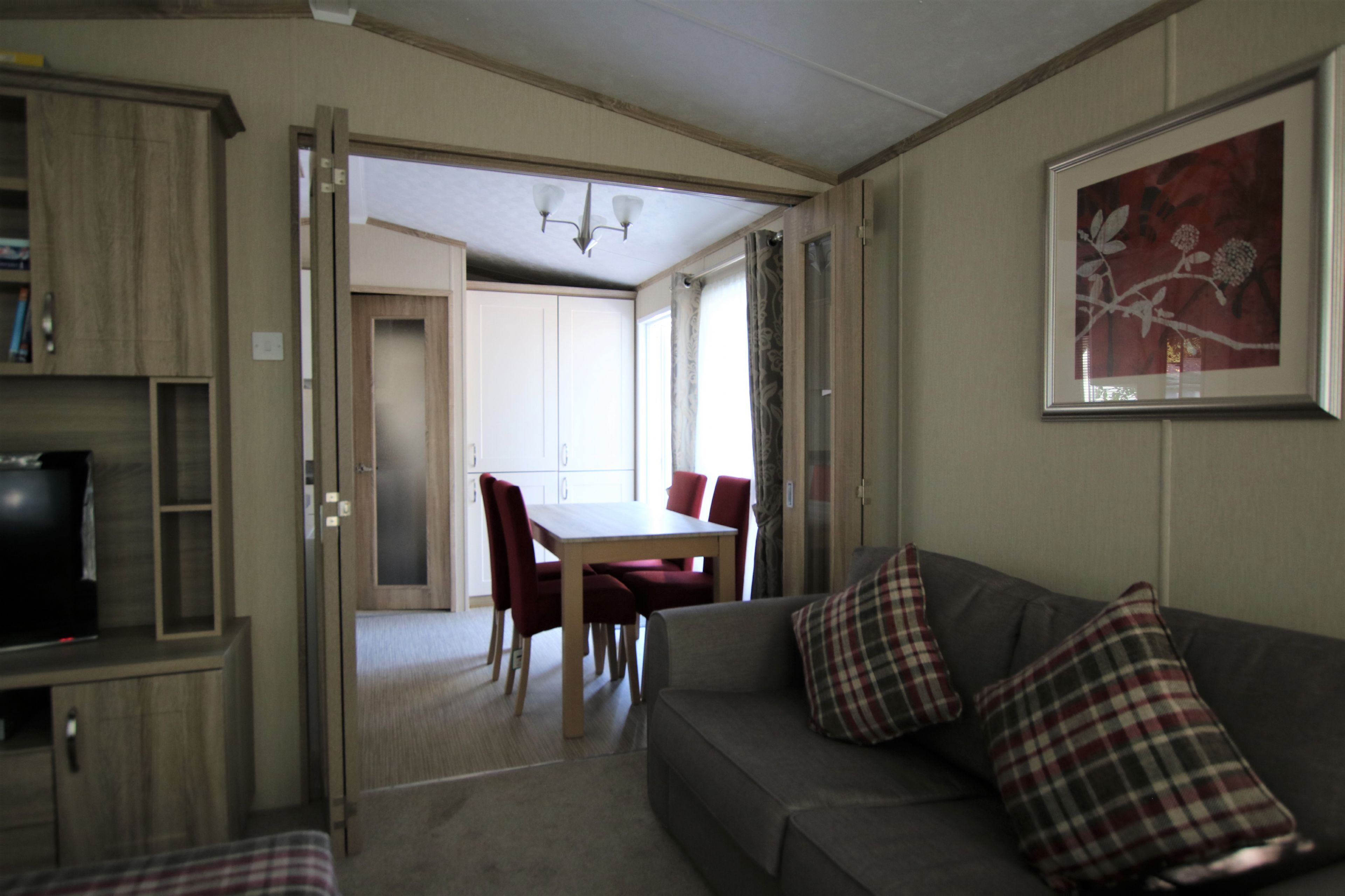 Harbourside -  A Sandhills Caravan That Sleeps 4 Guests  In 2 Bedrooms - Mudeford