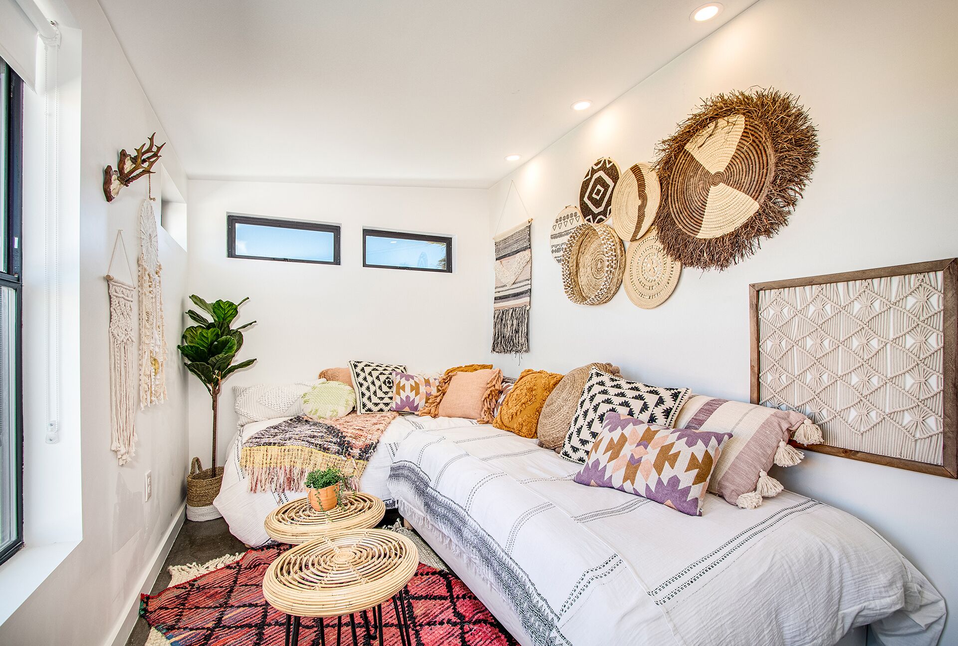 Boutique Desert Retreat - Joshua Tree National Park, California