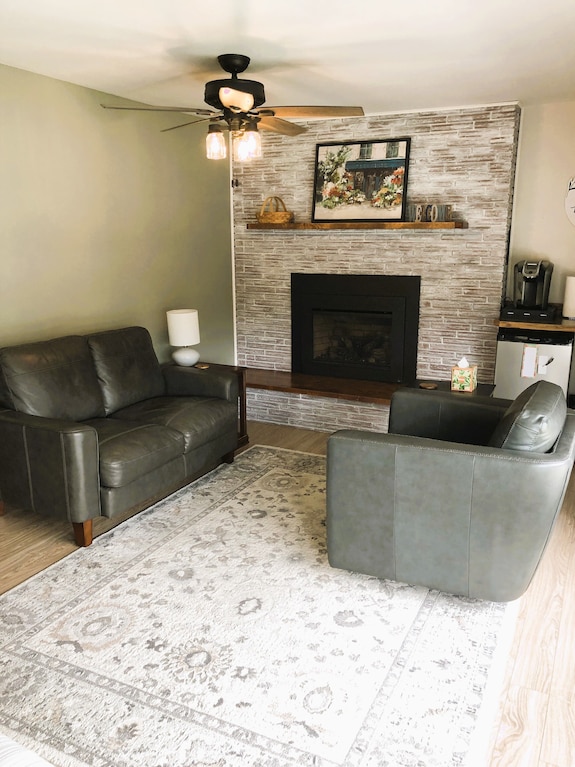 Cozy Spacious King Bed Suite, In The Heart Of Historic Helena, Montana! - ヘレナ, MT