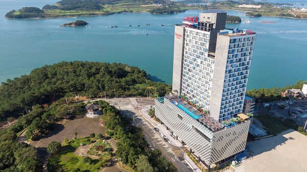 Ramada Plaza By Wyndham Dolsan Yeosu - Yeosu-si