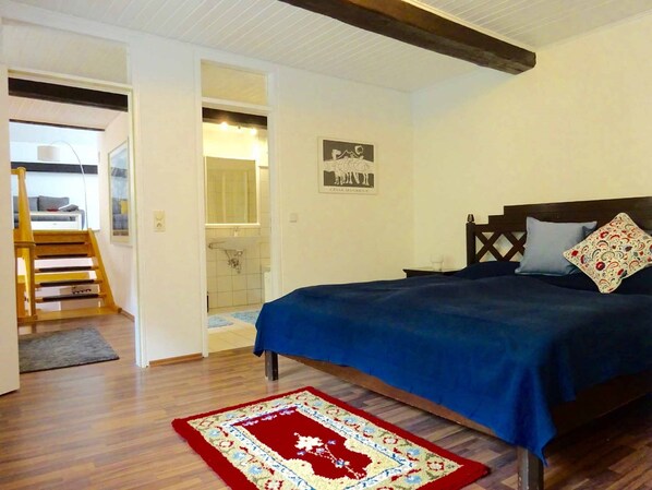 Apartamento | 1 quarto, Wi-fi grátis, roupa de cama fornecida 