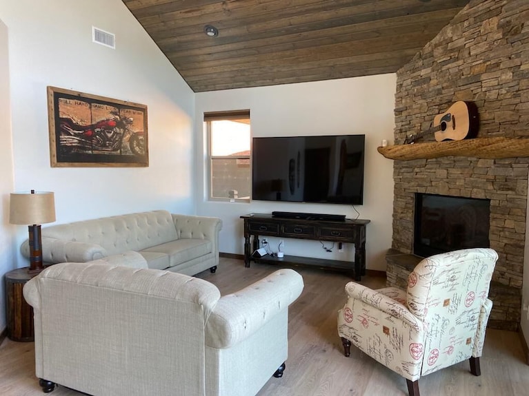 Starlink! Secluded Retreat With Rim Views! - 斯特羅貝裡